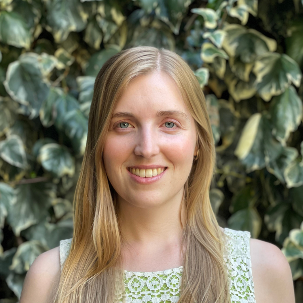 Phoebe Thomson - American Australian Association